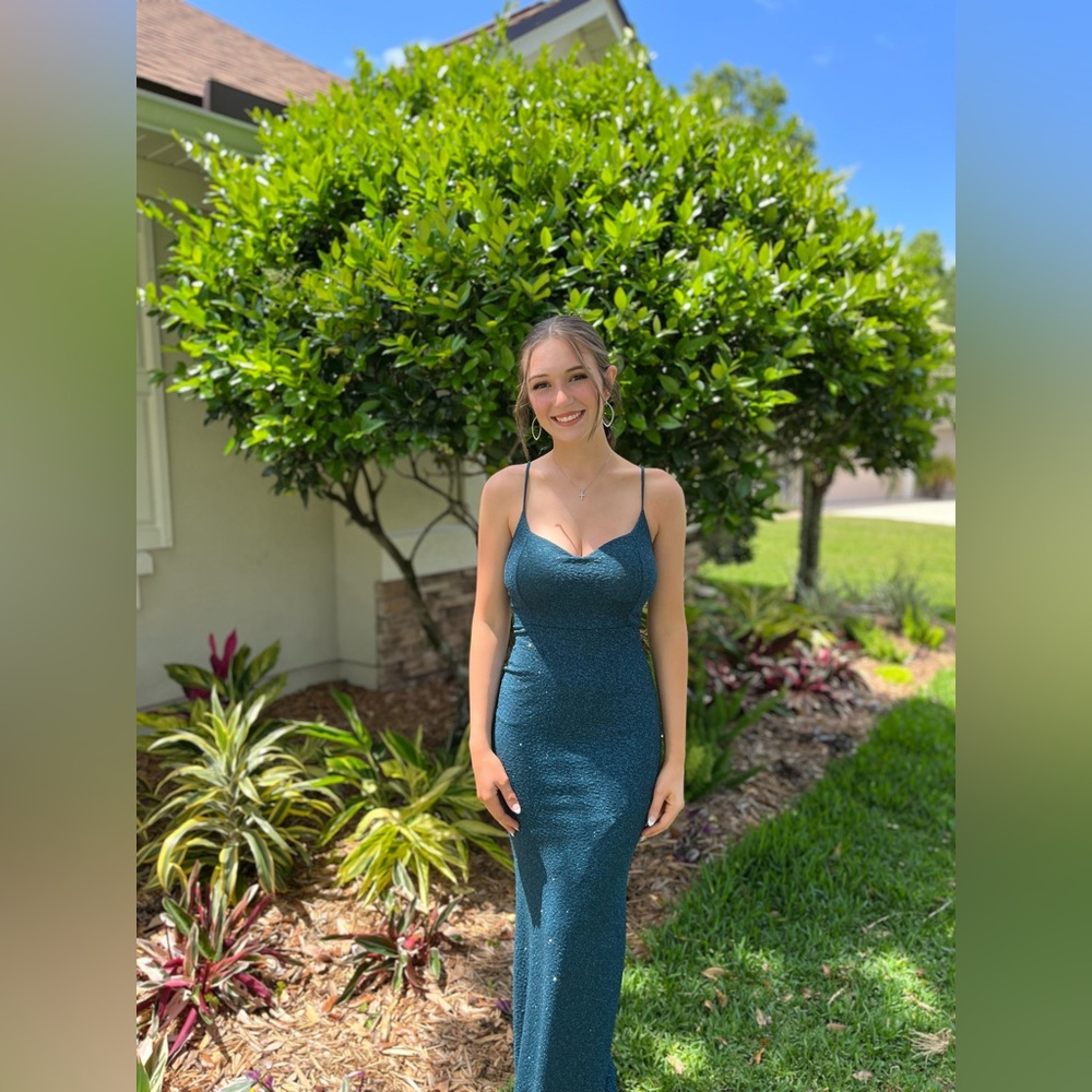 Forest Green Sparkly Prom Dress. - Gem